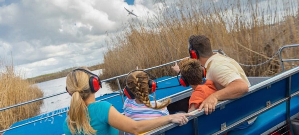 Unique Holiday Experiences in Orlando North 2025